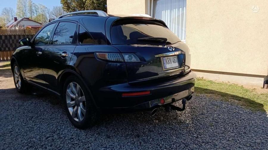 Blue Infiniti FX 35 2005 in Vilnius, with an engine capacity of 3.50 L and mileage of 346 thousand km for 3700 €, photo 3 on AUTOMOTO.COM.LV