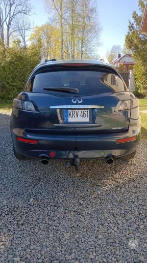 Blue Infiniti FX 35 2005 in Vilnius, with an engine capacity of 3.50 L and mileage of 346 thousand km for 3700 €, photo 4 on AUTOMOTO.COM.LV