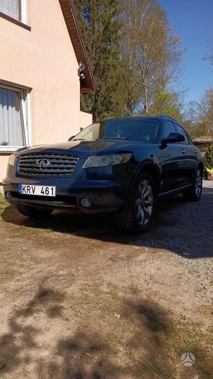 Blue Infiniti FX 35 2005 in Vilnius, with an engine capacity of 3.50 L and mileage of 346 thousand km for 3700 €, photo 8 on AUTOMOTO.COM.LV