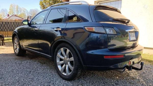 Zils Infiniti FX 35 2005 Viļņa, ar dzinēja tilpumu 3.50 L un nobraukumu 346 tūkst. km par 3700 €, foto 9 vietnē AUTOMOTO.COM.LV