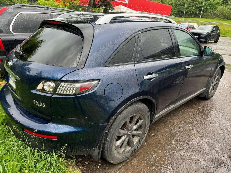 Zils Infiniti FX 35 2008 Viļņa, ar dzinēja tilpumu 3.50 L un nobraukumu 200 tūkst. km par 1699 €, foto 4 vietnē AUTOMOTO.COM.LV