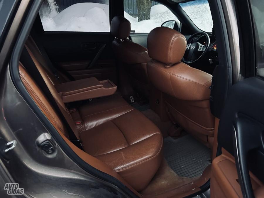 Brūns Infiniti FX 35 2007 Klaipėda, ar dzinēja tilpumu 3.50 L un nobraukumu 247 tūkst. km par 3800 €, foto 12 vietnē AUTOMOTO.COM.LV