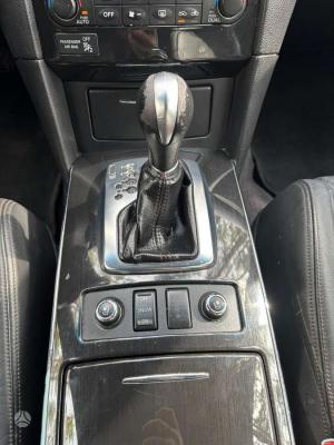 Pelēks Infiniti FX 35 2010 Viļņa, ar dzinēja tilpumu 3.50 L un nobraukumu 295 tūkst. km par 9500 €, foto 15 vietnē AUTOMOTO.COM.LV