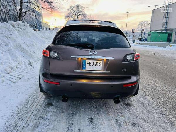 Infiniti FX 35 2006 in Klaipeda, with an engine capacity of 3.50 L and mileage of 192 thousand km for 3850 €, photo 5 on AUTOMOTO.COM.LV
