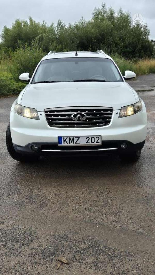 Balts Infiniti FX 35 2007 Kaišiadorys, ar dzinēja tilpumu 3.50 L un nobraukumu 128 tūkst. km par 6500 €, foto 6 vietnē AUTOMOTO.COM.LV