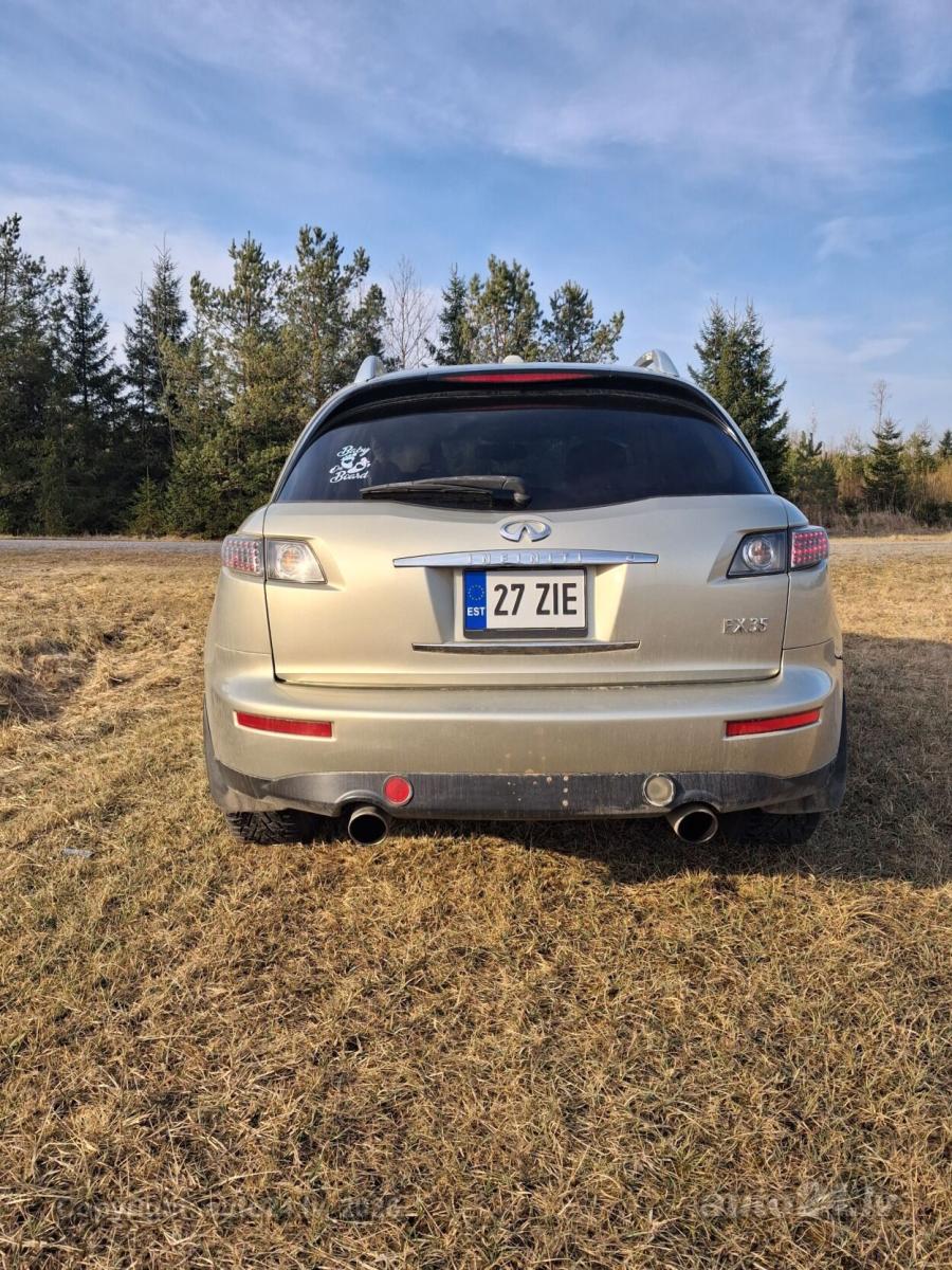 Smilšu krāsa Infiniti FX 2007 Tallina, ar dzinēja tilpumu 3.50 L un nobraukumu 142 tūkst. km par 5900 €, foto 4 vietnē AUTOMOTO.COM.LV