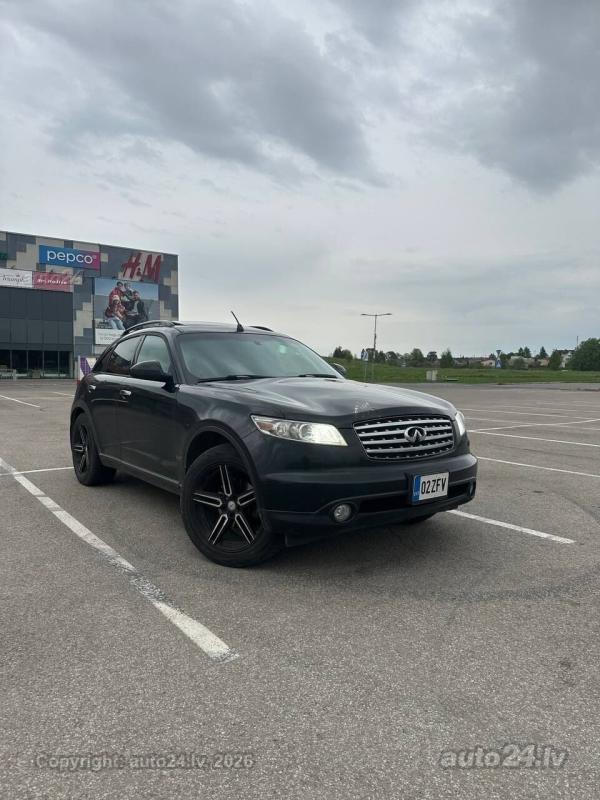 Black Infiniti FX 2004 in Maardu, with an engine capacity of 3.50 L and mileage of 356 thousand km for 3490 €, photo 1 on AUTOMOTO.COM.LV