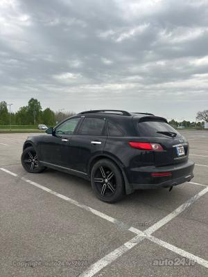 Melns Infiniti FX 2004 Mardu, ar dzinēja tilpumu 3.50 L un nobraukumu 356 tūkst. km par 3490 €, foto 3 vietnē AUTOMOTO.COM.LV