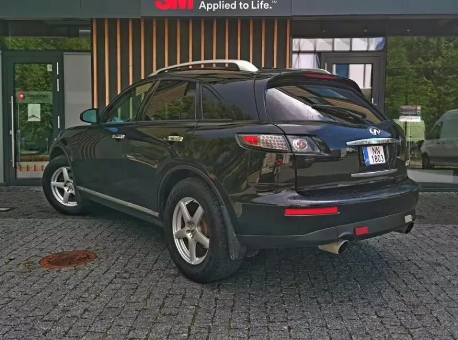 Melns Infiniti FX 2007 Rīga, ar dzinēja tilpumu 3.50 L un nobraukumu 116 tūkst. km par 5100 €, foto 9 vietnē AUTOMOTO.COM.LV