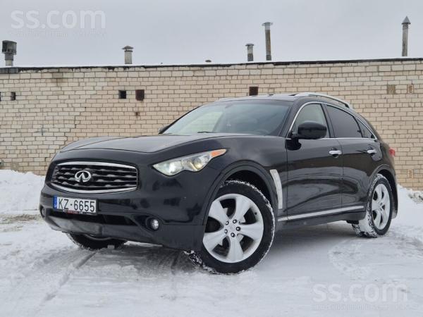 Melns Infiniti FX 2009 Rīga, ar dzinēja tilpumu 3.50 L un nobraukumu 136 tūkst. km par 10950 €, foto 1 vietnē AUTOMOTO.COM.LV
