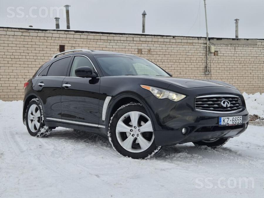Melns Infiniti FX 2009 Rīga, ar dzinēja tilpumu 3.50 L un nobraukumu 136 tūkst. km par 10950 €, foto 2 vietnē AUTOMOTO.COM.LV