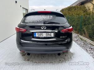 Melns Infiniti FX 2011 Tallina, ar dzinēja tilpumu 3.00 L un nobraukumu 176 tūkst. km par 8800 €, foto 4 vietnē AUTOMOTO.COM.LV