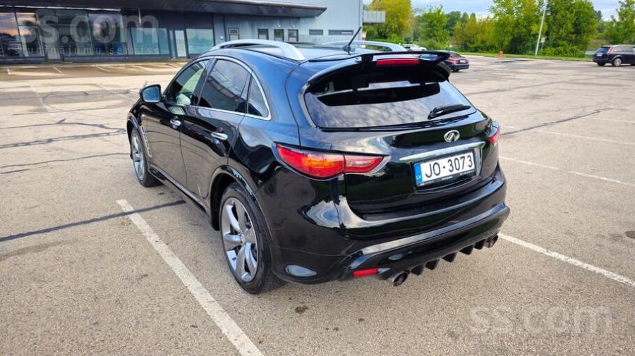 Melns Infiniti FX 2011 Rīga, ar dzinēja tilpumu 5.00 L un nobraukumu 295 tūkst. km par 11700 €, foto 4 vietnē AUTOMOTO.COM.LV