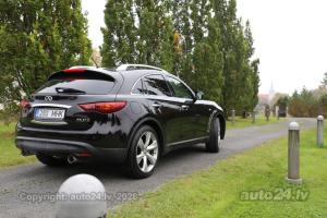 Black Infiniti FX 2012 in Tallinn, with an engine capacity of 3.70 L and mileage of 353 thousand km for 11999 €, photo 4 on AUTOMOTO.COM.LV