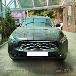Melns Infiniti FX 2009 Tallina, ar dzinēja tilpumu 5.00 L un nobraukumu 110 tūkst. km par 13800 €, foto 8 vietnē AUTOMOTO.COM.LV