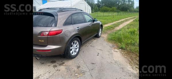 Brūns Infiniti FX 2003 Rīga, ar dzinēja tilpumu 3.50 L un nobraukumu 203 tūkst. km par 1750 €, foto 4 vietnē AUTOMOTO.COM.LV