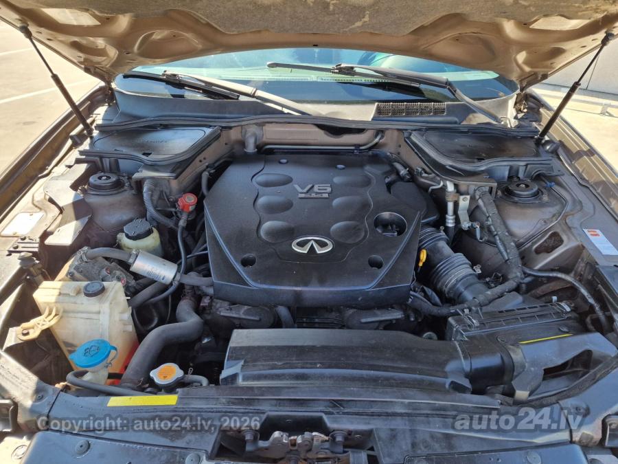 Brown Infiniti FX 2003 in Riga, with an engine capacity of 3.50 L and mileage of 243 thousand km for 5400 €, photo 12 on AUTOMOTO.COM.LV