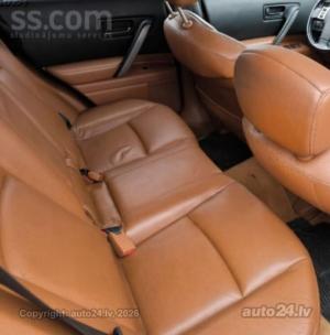 Brown Infiniti FX 2003 in Riga, with an engine capacity of 3.50 L and mileage of 243 thousand km for 5400 €, photo 13 on AUTOMOTO.COM.LV