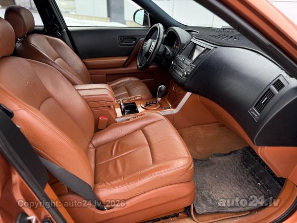 Brūns Infiniti FX 2005 Tartu, ar dzinēja tilpumu 3.50 L un nobraukumu 165 tūkst. km par 2000 €, foto 8 vietnē AUTOMOTO.COM.LV