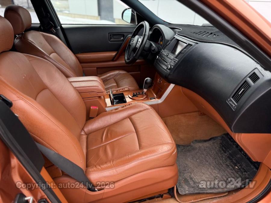 Brown Infiniti FX 2005 in Tartu, with an engine capacity of 3.50 L and mileage of 165 thousand km for 1700 €, photo 10 on AUTOMOTO.COM.LV