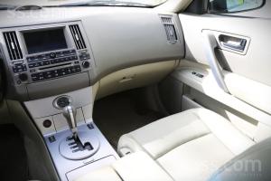 Brown Infiniti FX 2005 in Riga, with an engine capacity of 3.50 L and mileage of 72 thousand km for 3495 €, photo 9 on AUTOMOTO.COM.LV