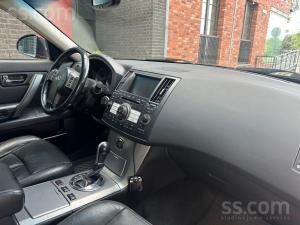 Brūns Infiniti FX 2007 Rīga, ar dzinēja tilpumu 3.50 L un nobraukumu 290 tūkst. km par 3350 €, foto 8 vietnē AUTOMOTO.COM.LV