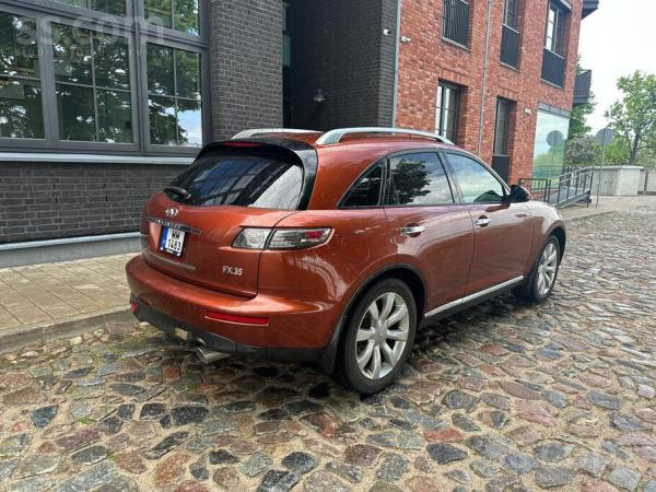 Brown Infiniti FX 2007 in Riga, with an engine capacity of 3.50 L and mileage of 290 thousand km for 3350 €, photo 9 on AUTOMOTO.COM.LV