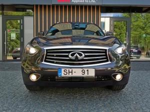 Brown Infiniti FX 2012 in Riga, with an engine capacity of 3.00 L and mileage of 227 thousand km for 14500 €, photo 4 on AUTOMOTO.COM.LV