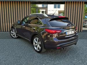 Brown Infiniti FX 2012 in Riga, with an engine capacity of 3.00 L and mileage of 227 thousand km for 14500 €, photo 8 on AUTOMOTO.COM.LV