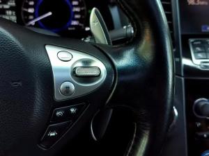 Brown Infiniti FX 2012 in Riga, with an engine capacity of 3.00 L and mileage of 227 thousand km for 14500 €, photo 20 on AUTOMOTO.COM.LV