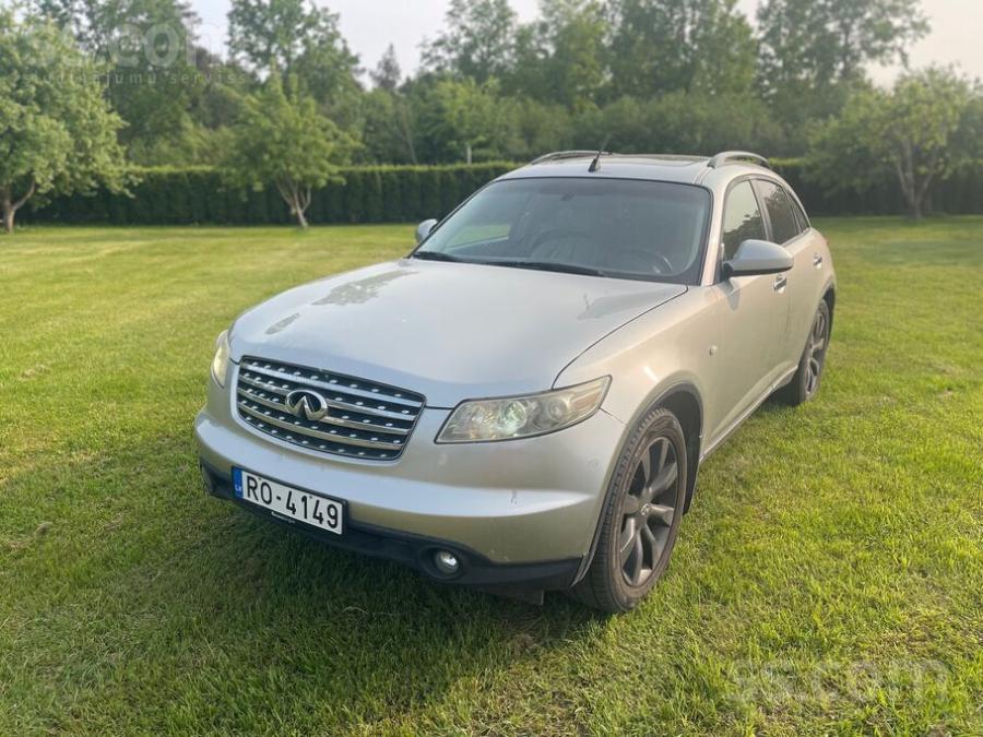 Infiniti FX 2003 in Riga, with an engine capacity of 3.50 L and mileage of 164 thousand km for 1300 €, photo 5 on AUTOMOTO.COM.LV