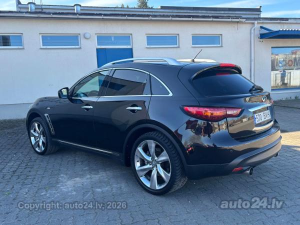 Infiniti FX 2011 Narva, ar dzinēja tilpumu 3.00 L un nobraukumu 198 tūkst. km par 5990 €, foto 3 vietnē AUTOMOTO.COM.LV