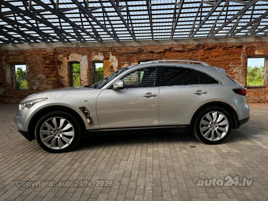 Pelēks Infiniti FX 2011 Elva, ar dzinēja tilpumu 3.00 L un nobraukumu 250 tūkst. km par 9999 €, foto 5 vietnē AUTOMOTO.COM.LV