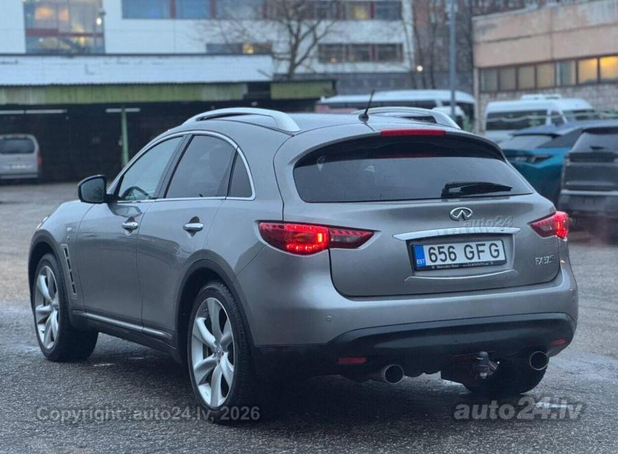 Infiniti FX 2009 Narva, ar dzinēja tilpumu 3.70 L un nobraukumu 242 tūkst. km par 6300 €, foto 5 vietnē AUTOMOTO.COM.LV