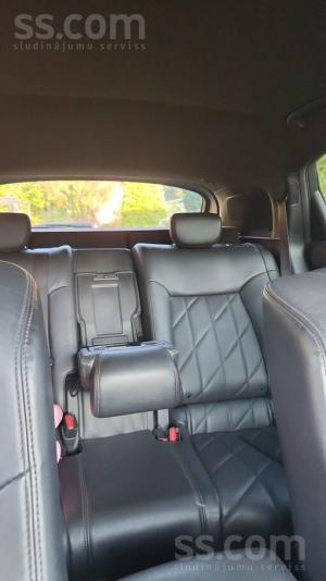 White Infiniti FX 2012 in Riga, with an engine capacity of 3.00 L and mileage of 264 thousand km for 11000 €, photo 10 on AUTOMOTO.COM.LV