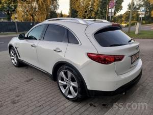 Balts Infiniti FX 2014 Rīga, ar dzinēja tilpumu 3.00 L un nobraukumu 246 tūkst. km par 9900 €, foto 5 vietnē AUTOMOTO.COM.LV
