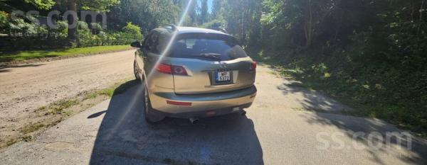 Dzeltens Infiniti FX 2004 Ogre, ar dzinēja tilpumu 3.50 L un nobraukumu 0 tūkst. km par 3450 €, foto 3 vietnē AUTOMOTO.COM.LV