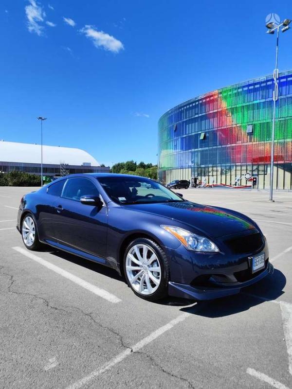 Zils Infiniti G37 2009 Šauļi, ar dzinēja tilpumu 3.70 L un nobraukumu 250 tūkst. km par 12000 €, foto 1 vietnē AUTOMOTO.COM.LV