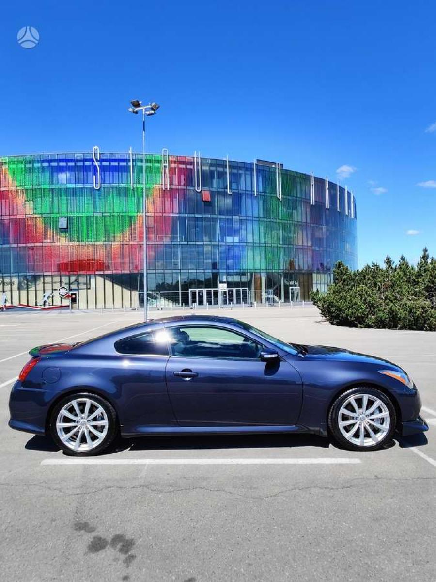 Zils Infiniti G37 2009 Šauļi, ar dzinēja tilpumu 3.70 L un nobraukumu 250 tūkst. km par 12000 €, foto 3 vietnē AUTOMOTO.COM.LV