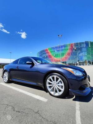 Zils Infiniti G37 2009 Šauļi, ar dzinēja tilpumu 3.70 L un nobraukumu 250 tūkst. km par 12000 €, foto 13 vietnē AUTOMOTO.COM.LV