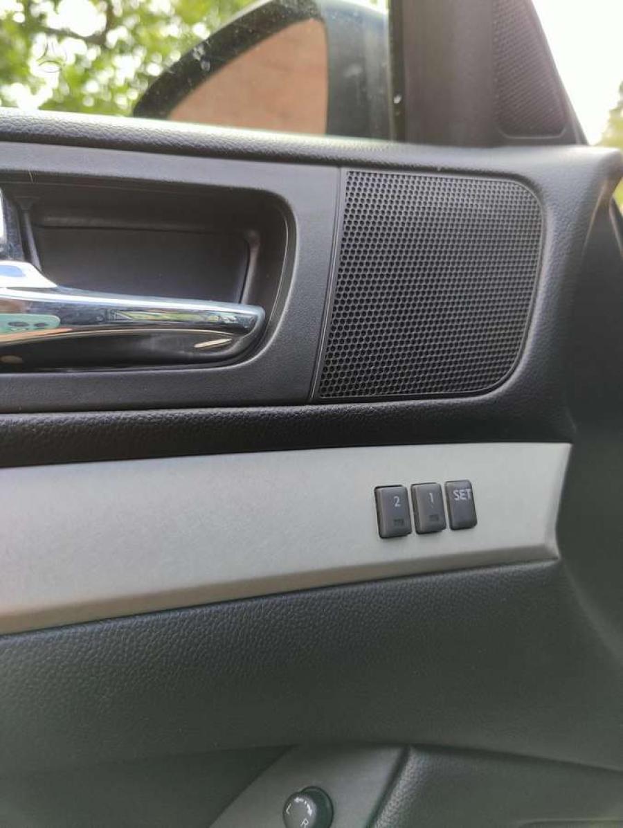 Zils Infiniti G37 2009 Šauļi, ar dzinēja tilpumu 3.70 L un nobraukumu 250 tūkst. km par 12000 €, foto 29 vietnē AUTOMOTO.COM.LV