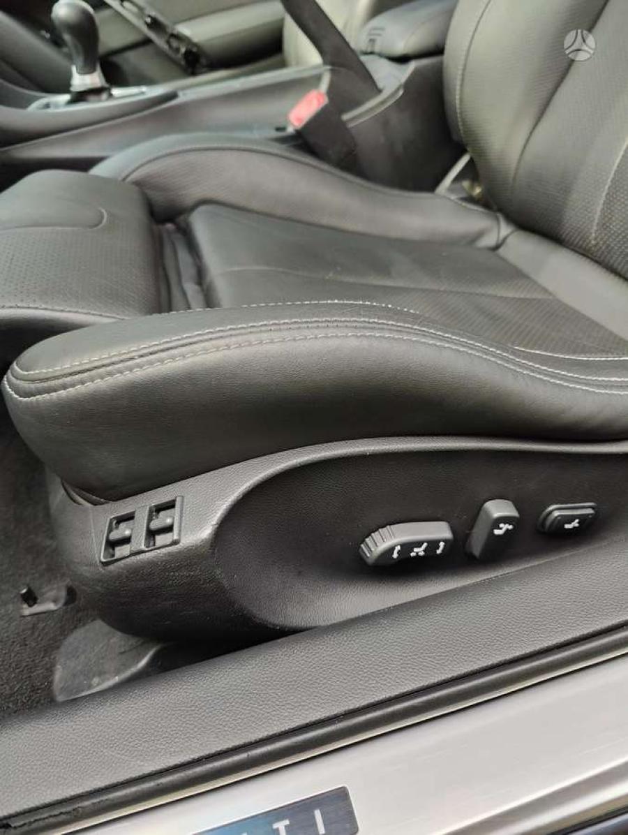 Zils Infiniti G37 2009 Šauļi, ar dzinēja tilpumu 3.70 L un nobraukumu 250 tūkst. km par 12000 €, foto 30 vietnē AUTOMOTO.COM.LV