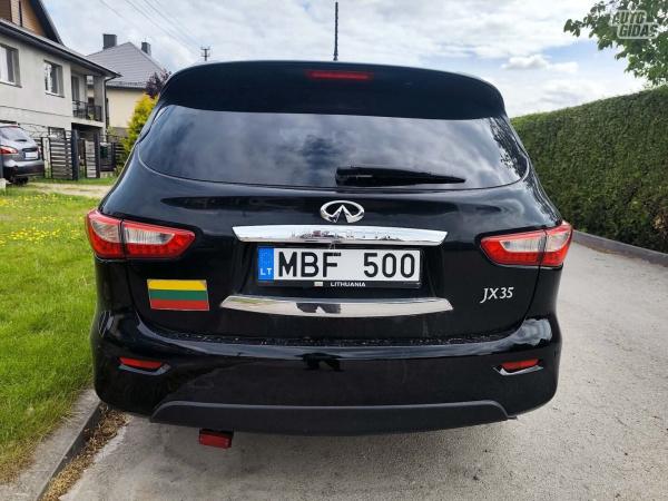 Black Infiniti JX35 2013 in Vilnius, with an engine capacity of 3.50 L and mileage of 225 thousand km for 7900 €, photo 3 on AUTOMOTO.COM.LV