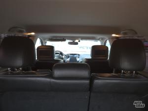 Black Infiniti JX35 2013 in Vilnius, with an engine capacity of 3.50 L and mileage of 225 thousand km for 7900 €, photo 8 on AUTOMOTO.COM.LV