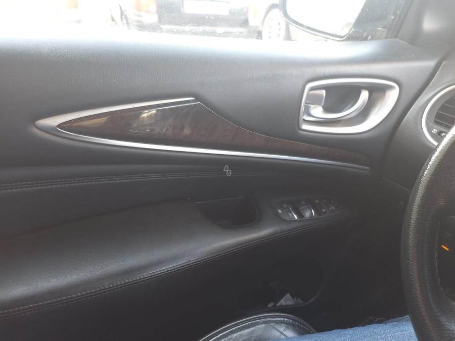 Black Infiniti JX35 2013 in Vilnius, with an engine capacity of 3.50 L and mileage of 225 thousand km for 7900 €, photo 10 on AUTOMOTO.COM.LV