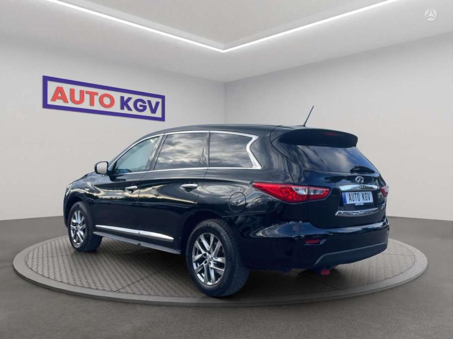 Black Infiniti JX35 2013 in Vilnius, with an engine capacity of 3.50 L and mileage of 279 thousand km for 7499 €, photo 4 on AUTOMOTO.COM.LV