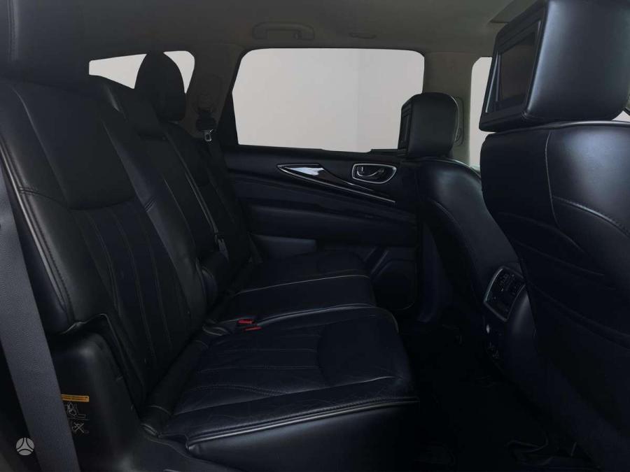 Black Infiniti JX35 2013 in Vilnius, with an engine capacity of 3.50 L and mileage of 279 thousand km for 7499 €, photo 11 on AUTOMOTO.COM.LV