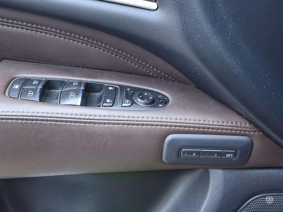 Zaļš Infiniti JX35 2013 Viļņa, ar dzinēja tilpumu 3.50 L un nobraukumu 305 tūkst. km par 6800 €, foto 16 vietnē AUTOMOTO.COM.LV