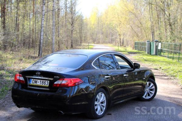 Melns Infiniti M30 2011 Rīga, ar dzinēja tilpumu 3.00 L un nobraukumu 264 tūkst. km par 7499 €, foto 4 vietnē AUTOMOTO.COM.LV