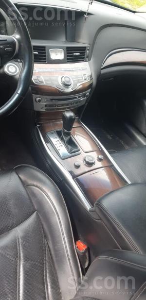 Black Infiniti M30 2011 in Riga, with an engine capacity of 3.00 L and mileage of 206 thousand km for 6300 €, photo 5 on AUTOMOTO.COM.LV
